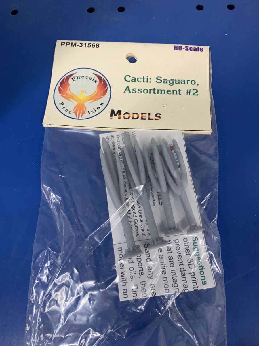 Phoenix Precision Models HO 31568 Cacti: Saguaro Assortment #2 (4) Unp