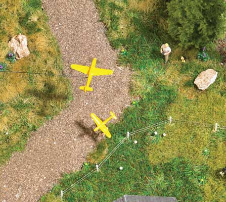 Busch HO 5487 Animated Model Airplane With Bush Base Kit