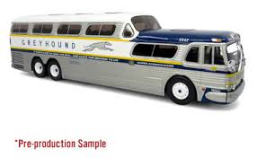 PREORDER Iconic Replicas 1/43 43-0665 GM PD-4501 Scenicruiser Coach, G